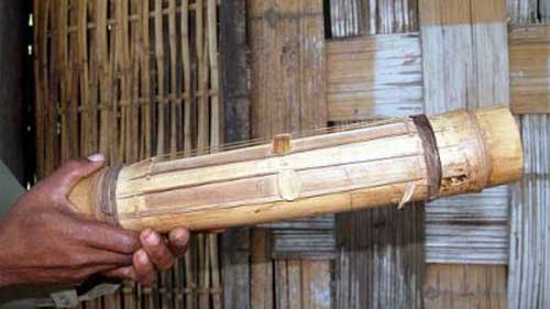 Chapi musical instrument reflects the Raglai soul - Viet Nam National ...