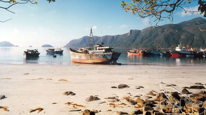 Con Dao ranked fourth in top 10 Asian destinations for 2016 - Viet Nam ...