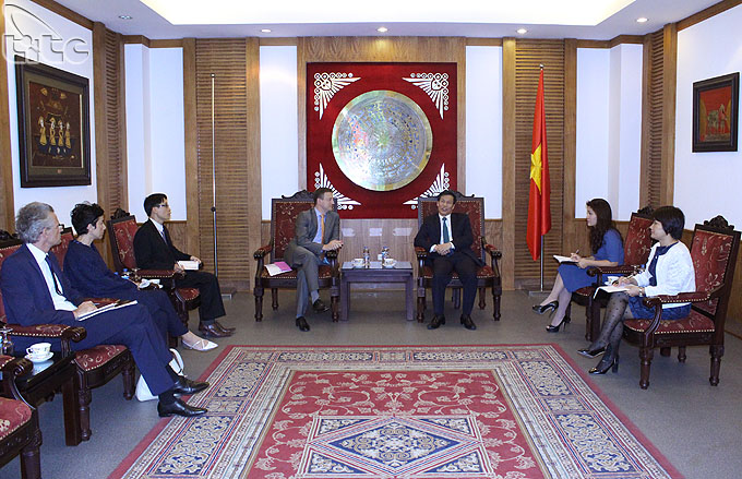 Minister Nguyen Ngoc Thien welcomes France Ambassador in Viet Nam ...