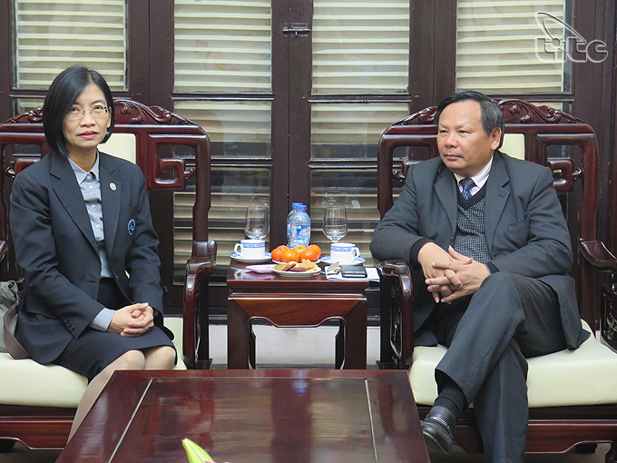 Director General Nguyen Van Tuan meets representatives of TAT in Viet ...