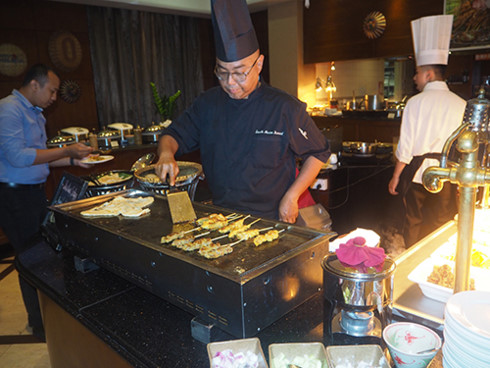 Chef Ismail represents Malaysia at ‘Food Week Viet Nam’ in Ha Noi ...