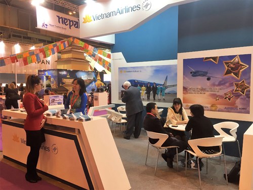 Vietnam Airlines promotes products in Spain - Viet Nam National ...