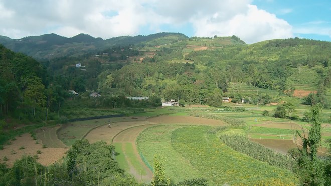 Bac Ha offers natural beauty, ethnic culture exploration - Viet Nam ...