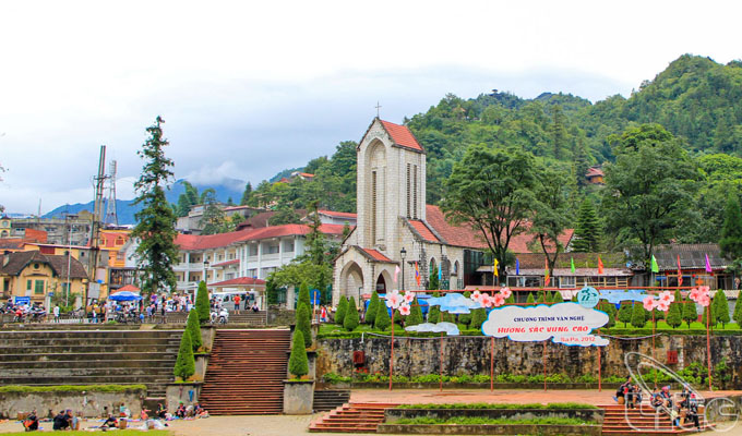 Sa Pa Stone Church – An ancient French architectural work in Lao Cai ...