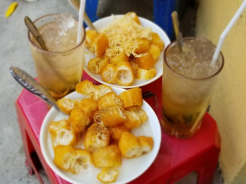 Exploring a two-decade-old “Chao suon” cart vendor in Ha Noi’s Old ...