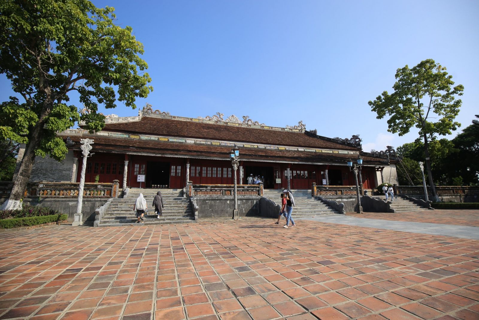 Hue: Tickets to heritage sites discounted to 50% to stimulate tourism ...