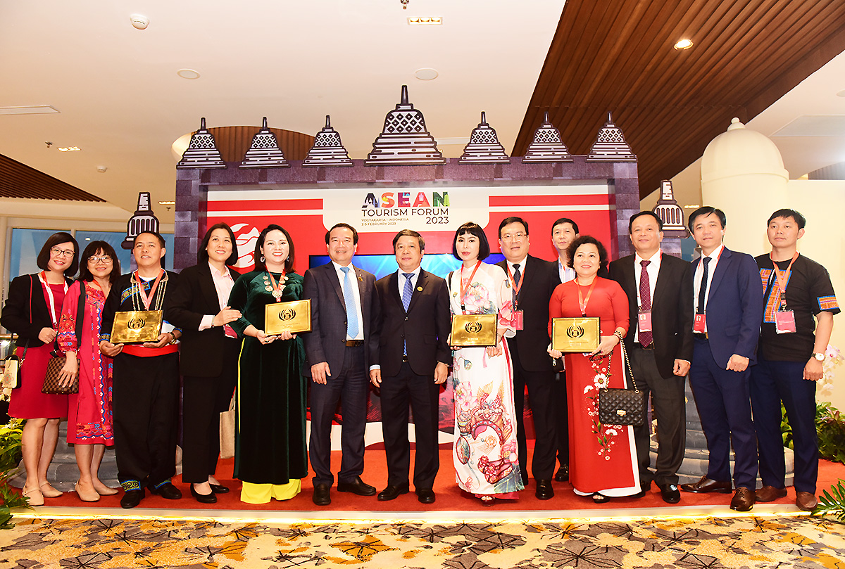 ASEAN Tourism Awards 2023 honours 14 Vietnamese units - Viet Nam ...
