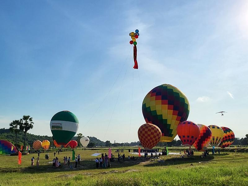 Tri Ton hot air balloon festival impresses visitors - ASEAN Tourism ...