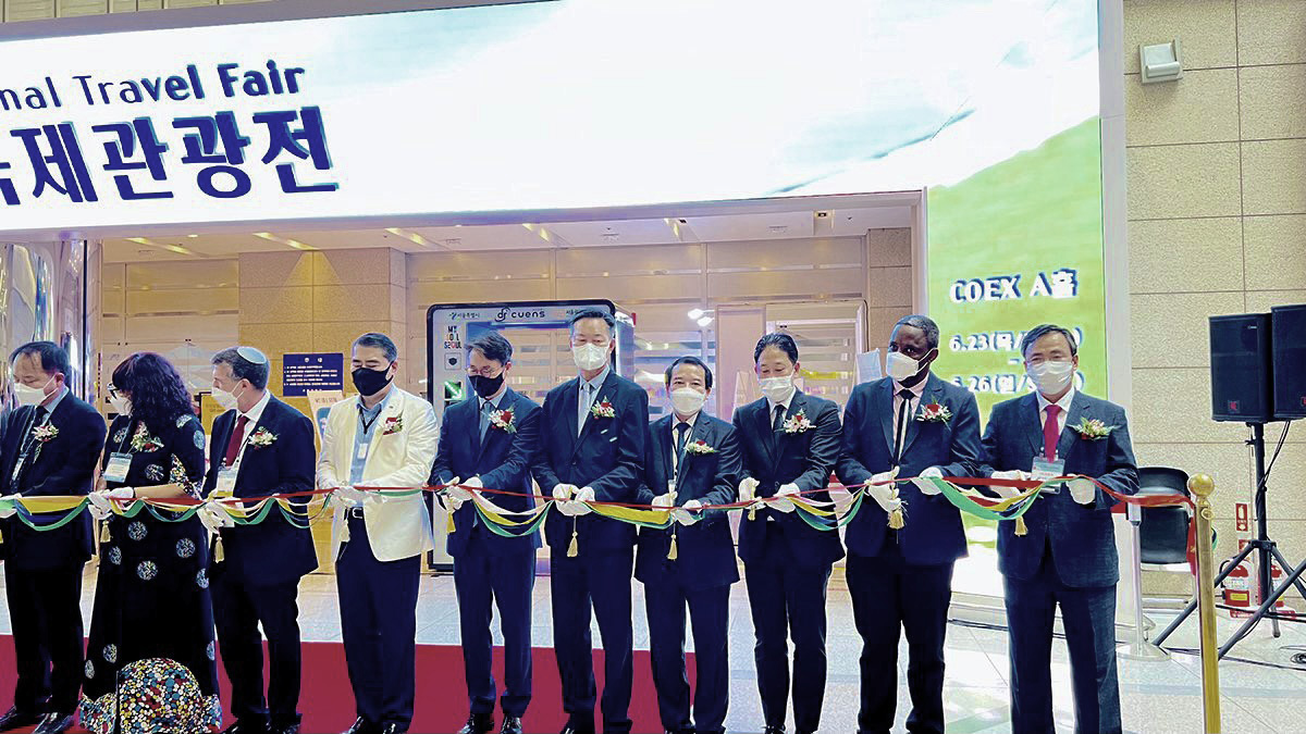 Vietnam tourism joins the Opening ceremony of the 37th Korea World ...