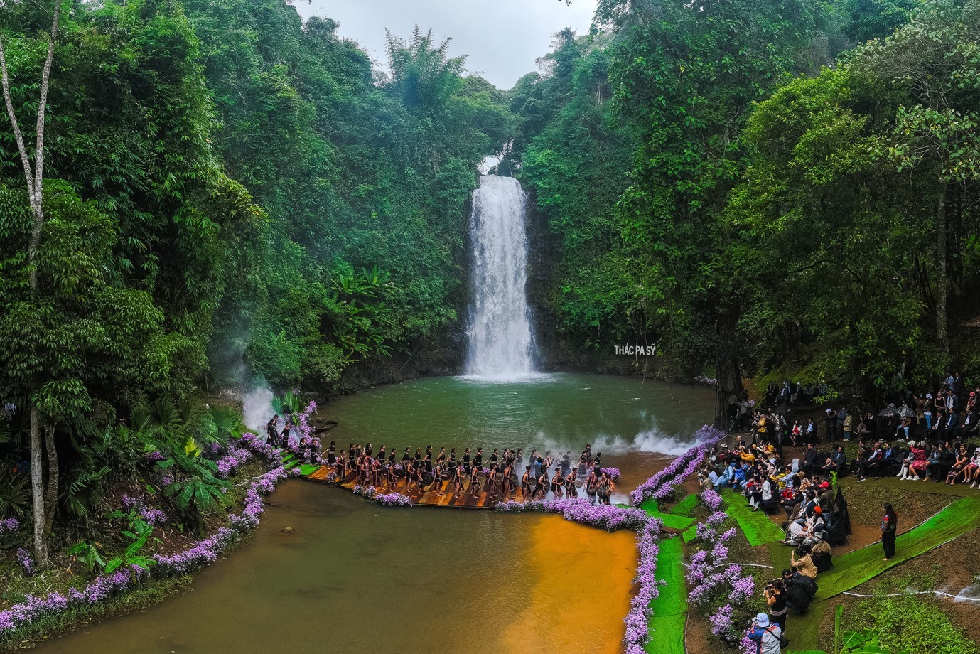 There is amusing and full of mystery Mang Den in Vietnam - Viet Nam ...