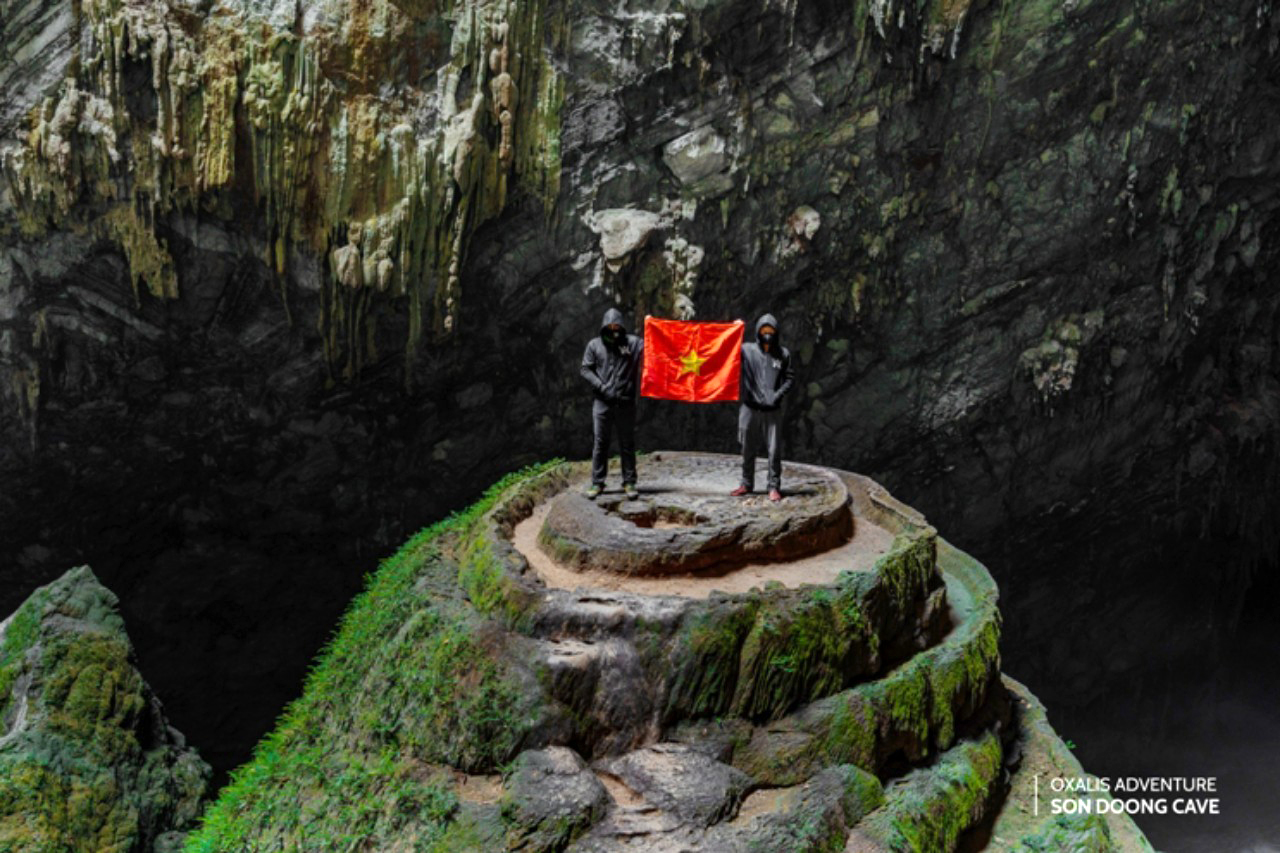 Video Alone Pt. II filmed in Son Doong hits 300 million views worldwide ...