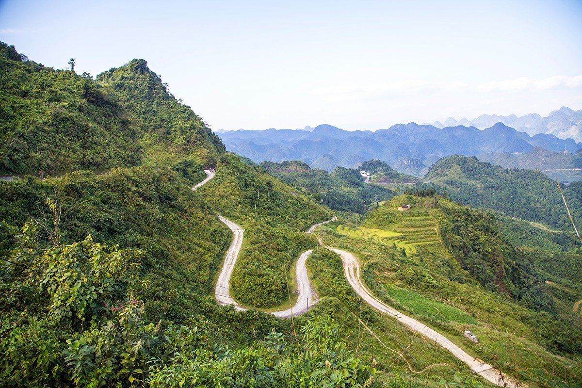 Vietnam owns one of the most beautiful bike trip routes in Asia - Viet ...