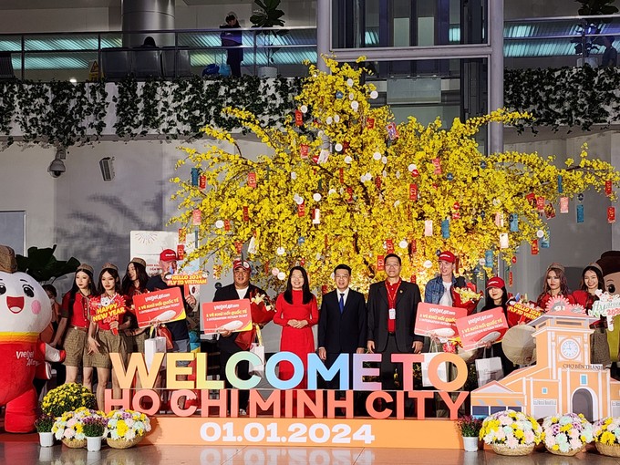 International visitors to Vietnam reach 12.6 million arrivals in 2023, increased 3.5 times to ...