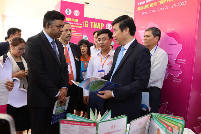 Dong Thap Province and India connecting in tourism and Information ... Dong Thap Province and India connecting in tourism and Information ...