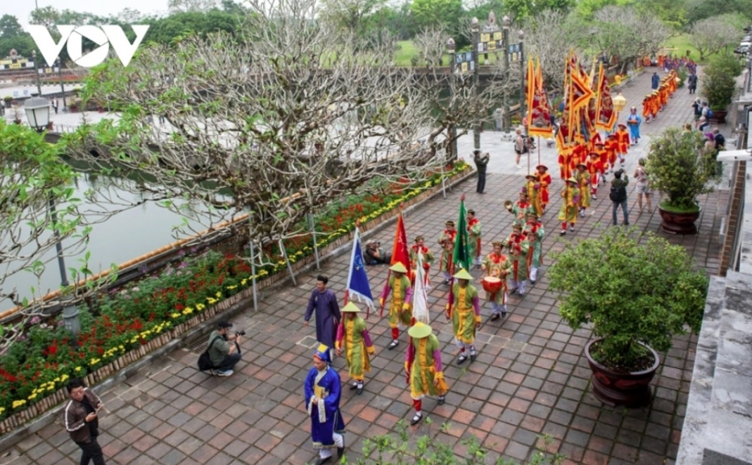 Free entry to Complex of Hue monuments during Tet holiday - Viet Nam ...