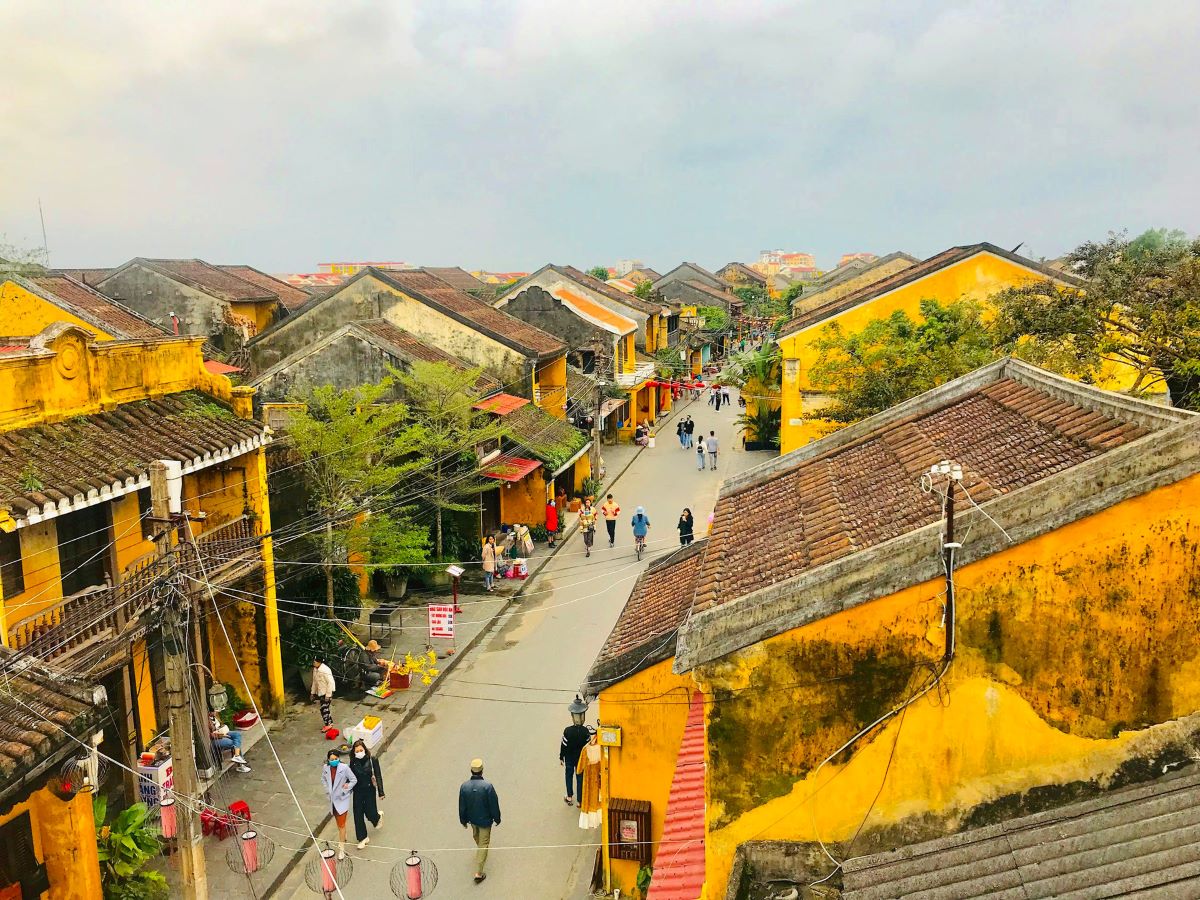 Tran Phu Street (Hoi An) among top 71 most beautiful streets in the world - Viet Nam National ...