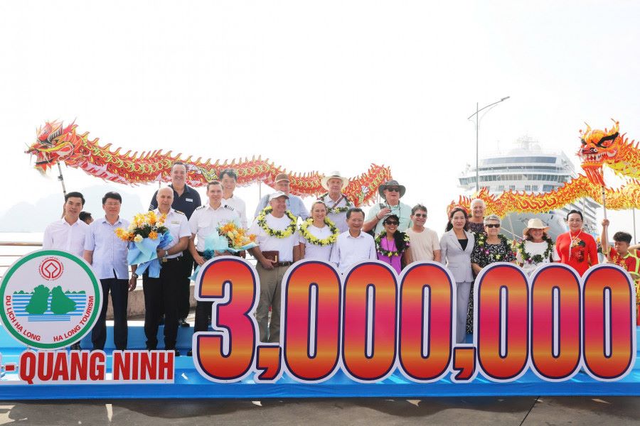 VNR: Rail tickets now available for purchase on online map services ...