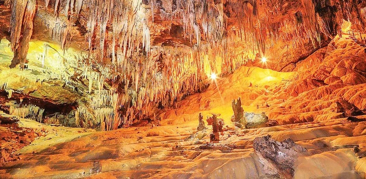 Pu Sam Cap – top caves in northwestern mountains - Viet Nam National ...