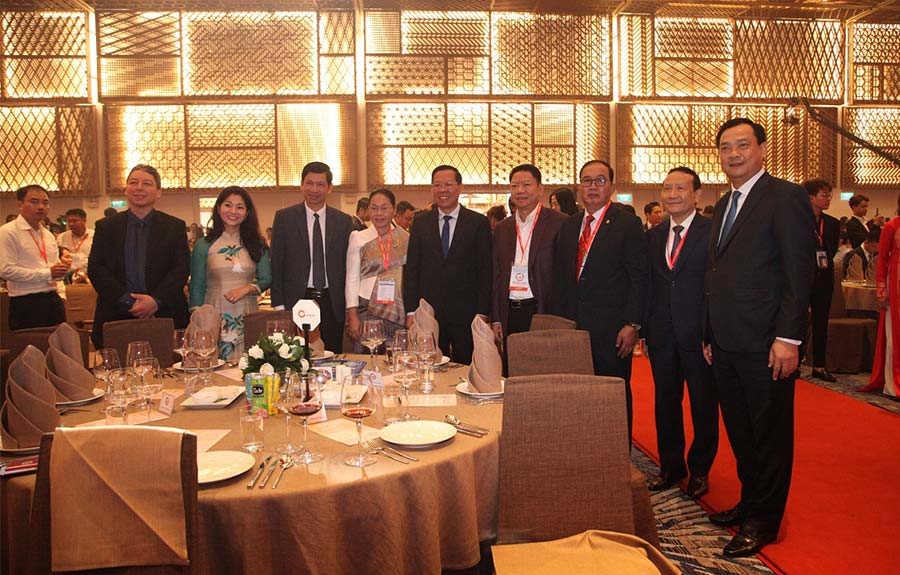 Radiant “Vietnam Night” opens ITE HCMC 2024 - Viet Nam National ...