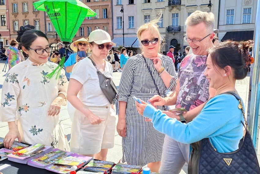 Brand positioning and destination promotion of Hue in Europe - Webpage ...