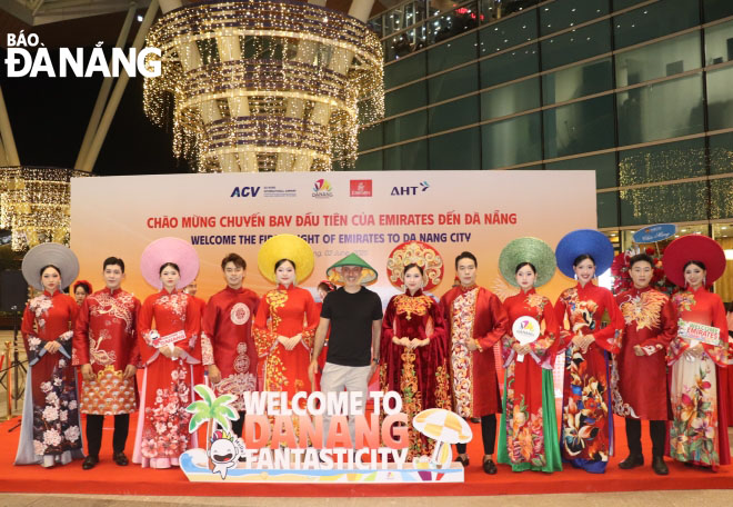 Emirates launches first flight to Da Nang - Viet Nam National Authority ...