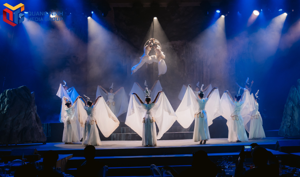 “The quest for the jade mark” - An immersive cave show debuts in Quang ...