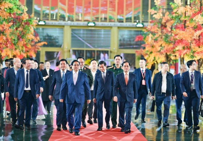 Closing Ceremony of the First Vietnam Golden Autumn Fair - 2025 - Viet ...