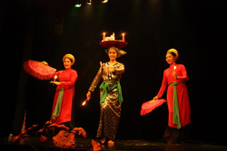 Chau van singing to be recognised as heritage - Viet Nam National ...