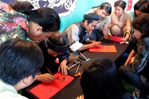 600 OVs attend Tet gathering in HCM City - Viet Nam National Authority ...