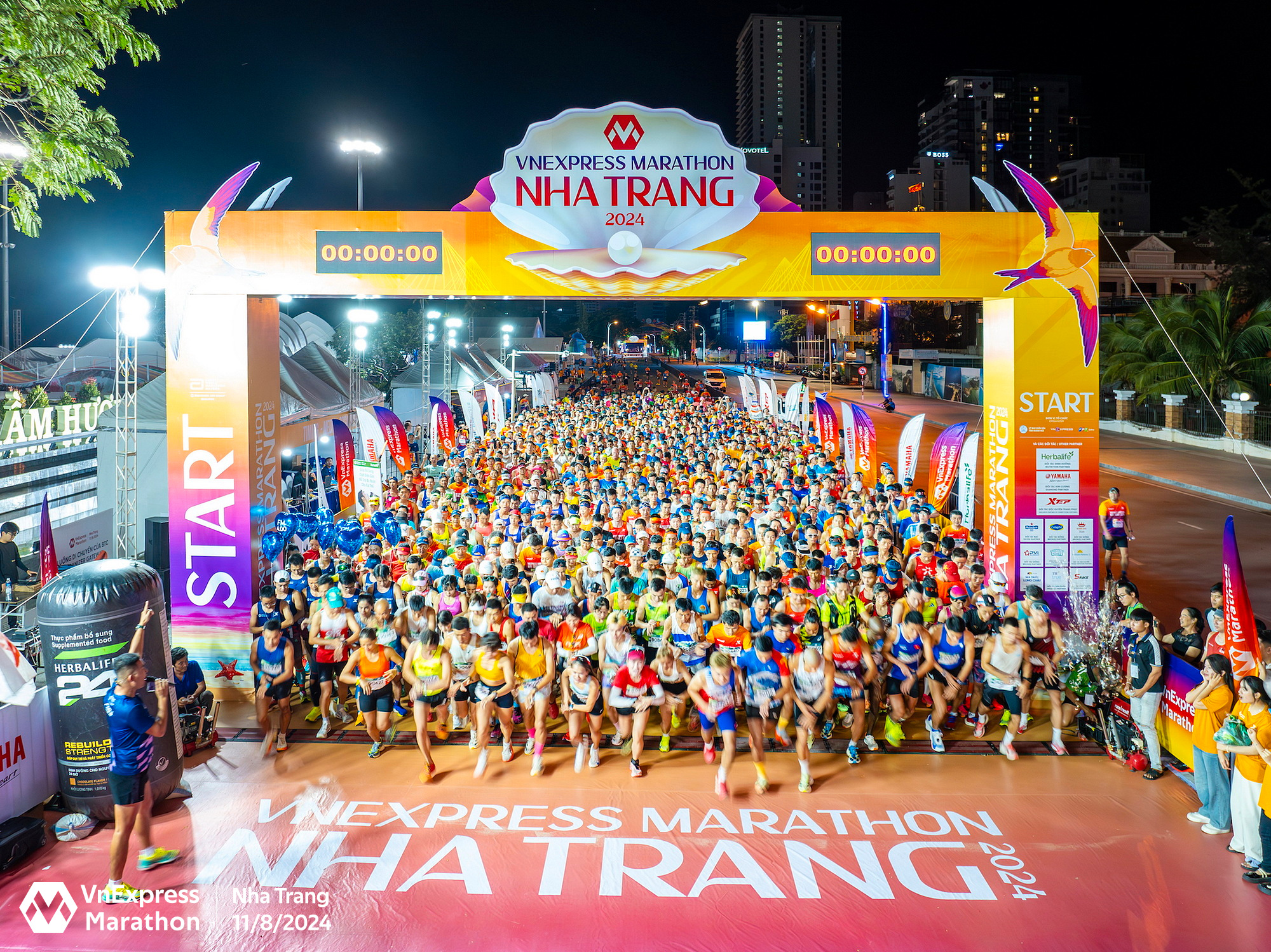 Thông điệp nồng ấm từ Việt Nam đón chào du khách Tây Ban Nha… - Cục Du ...