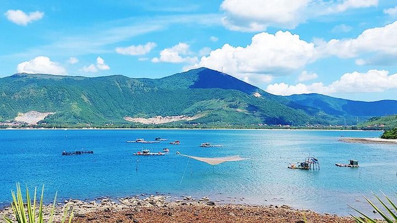 Hoang sơ đảo Yến, Quảng Bình - Cục Du lịch Quốc Gia Việt Nam