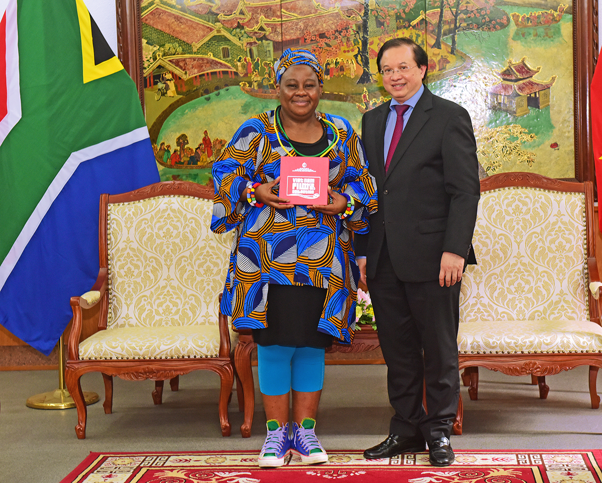 Việt Nam - Nam Phi hợp tác đẩy mạnh các hoạt động văn hóa, thể thao và ...