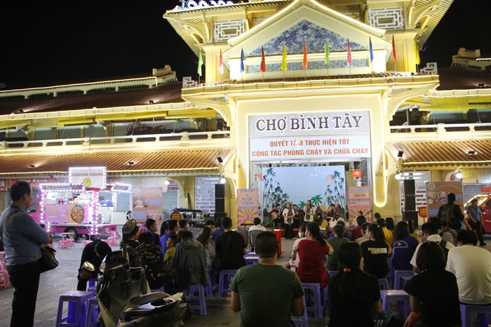 TP. Hồ Chí Minh: Đề xuất hình thành phố đêm Chợ Lớn - Cục Du lịch Quốc ...