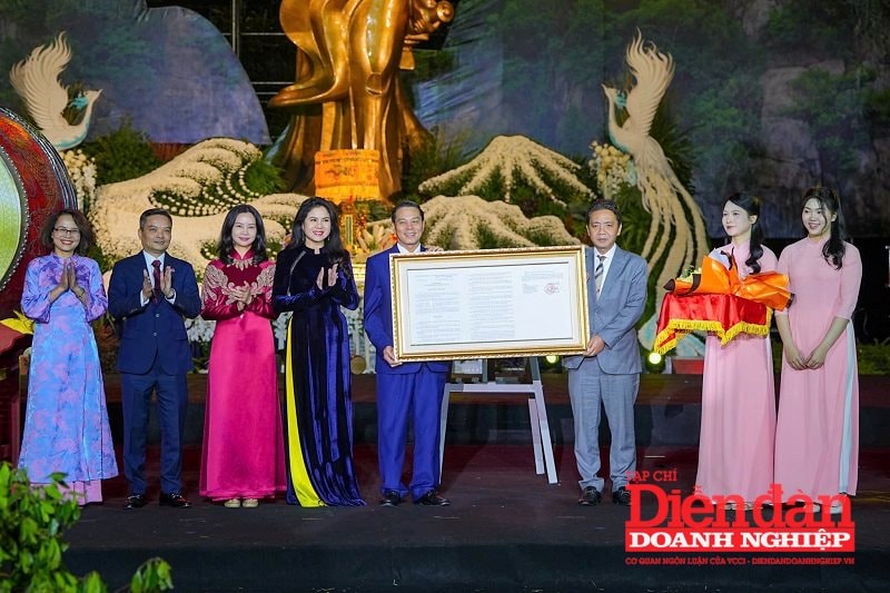 Về Hải Phòng chiêm ngưỡng Lễ hội Nữ tướng Lê Chân - Cục Du lịch Quốc ...