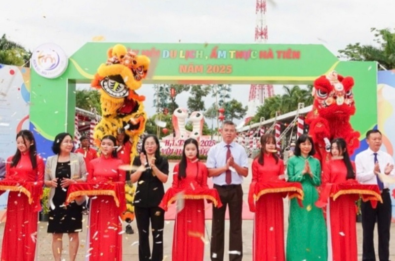 Kiên Giang: Nhiều hoạt động hấp dẫn tại Ngày hội du lịch, ẩm thực Hà Tiên năm 2025 - Cục Du lịch ...