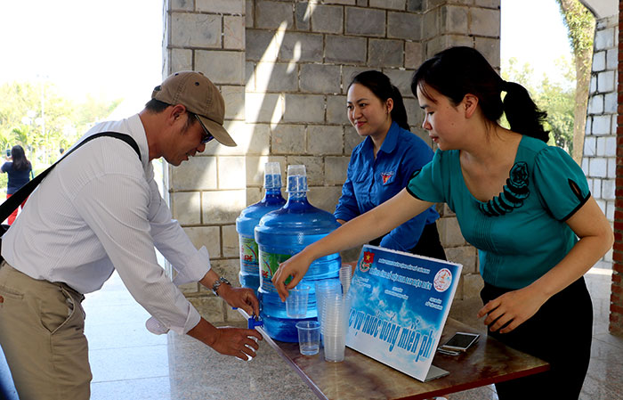 Điện Biên Phủ: Phục vụ nước uống miễn phí tại 5 điểm du lịch - Cục Du ...